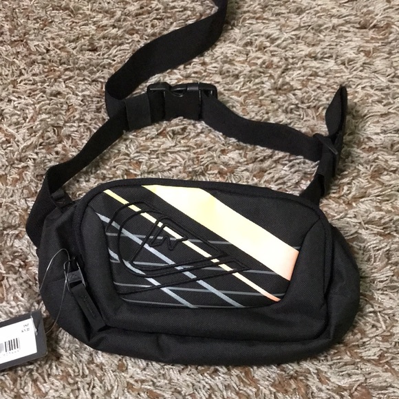 Quiksilver | Bags | Quicksilver Jungler Ii Fanny Pack | Poshmark